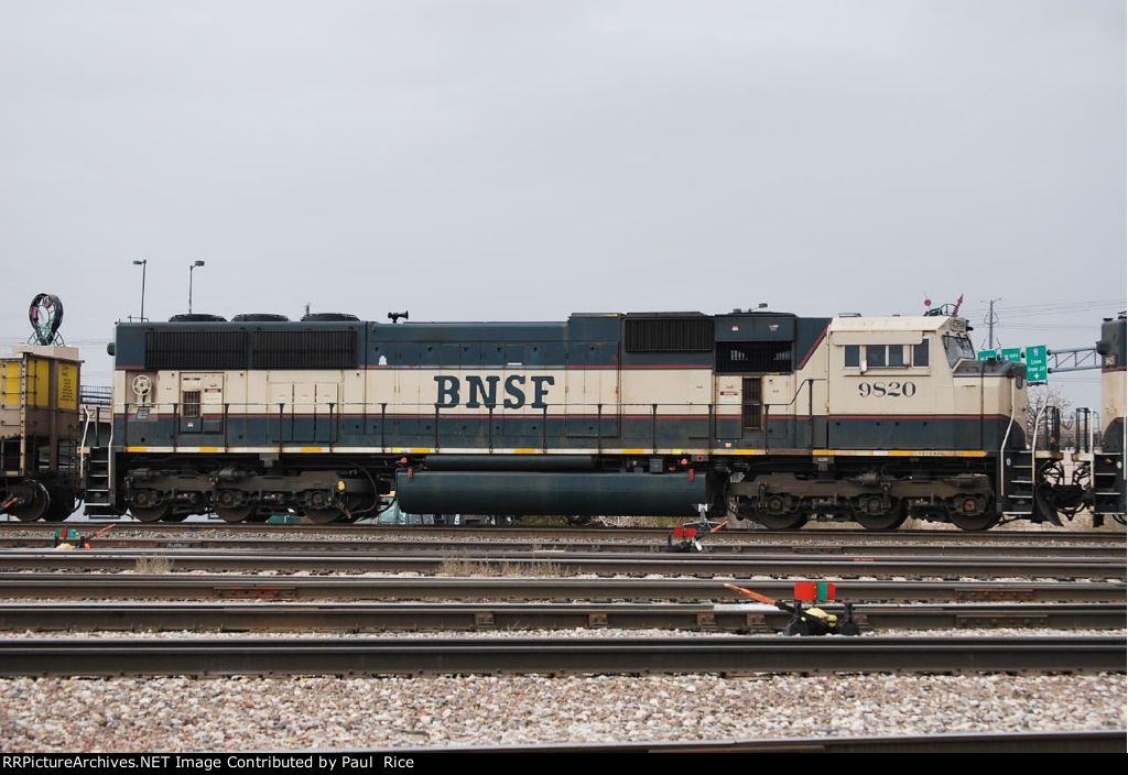 BNSF 9820